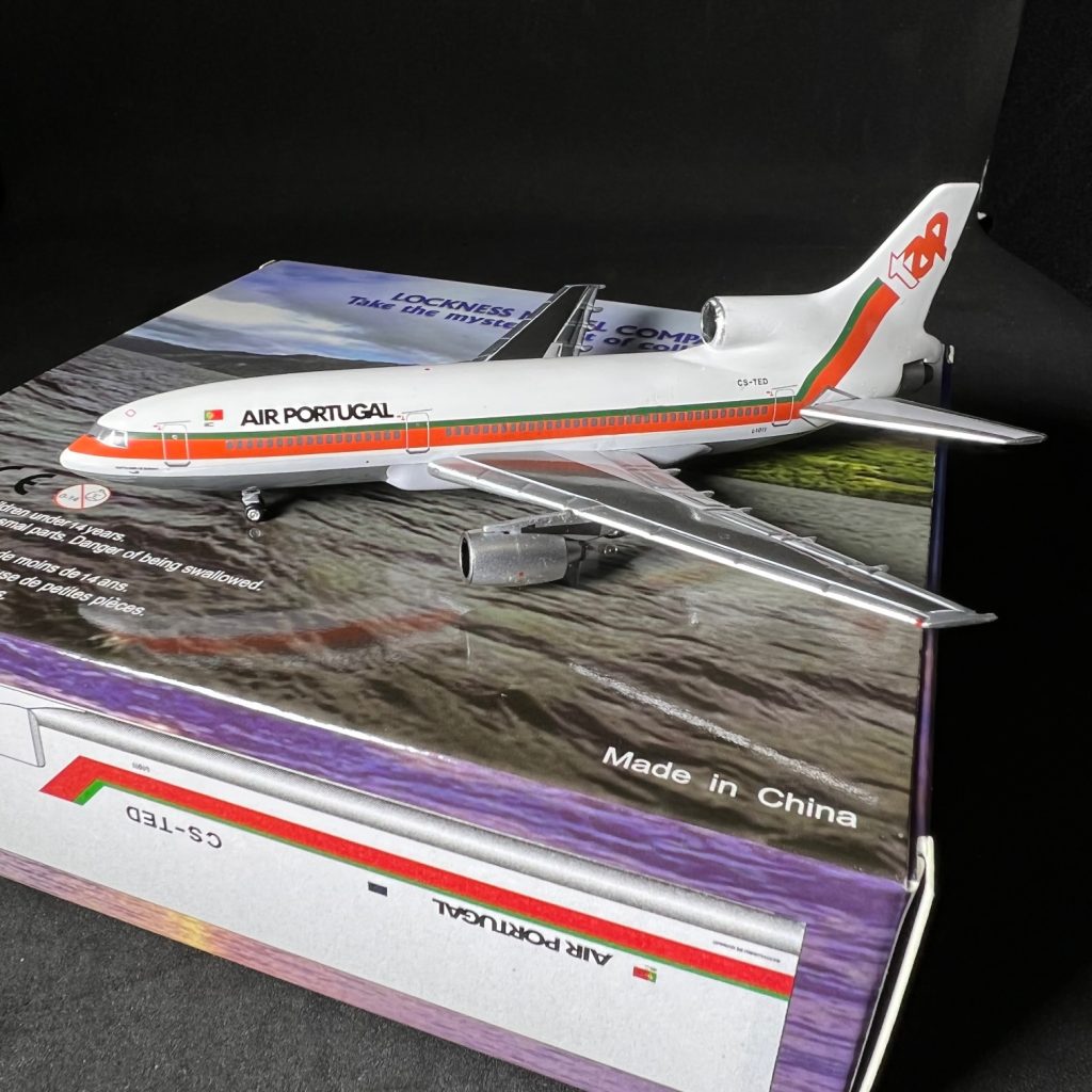 B737-400 (Boeing Color) – Miniaturas de avioes – aeromodelismo